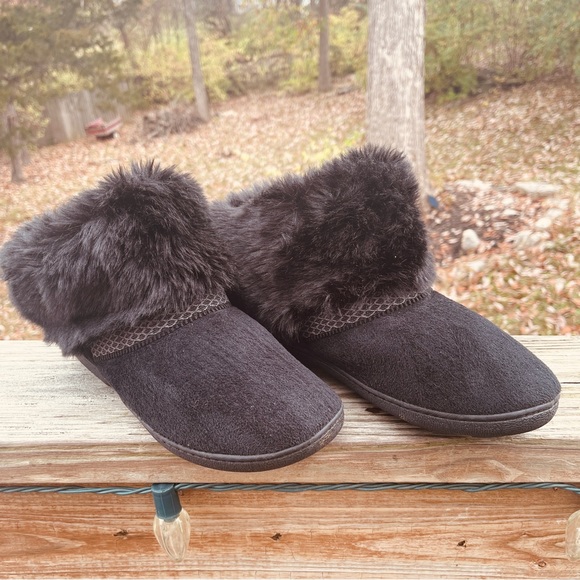 isotoner | Shoes | Isotoner Womens Recycled Microsuede Mallory Boot ...